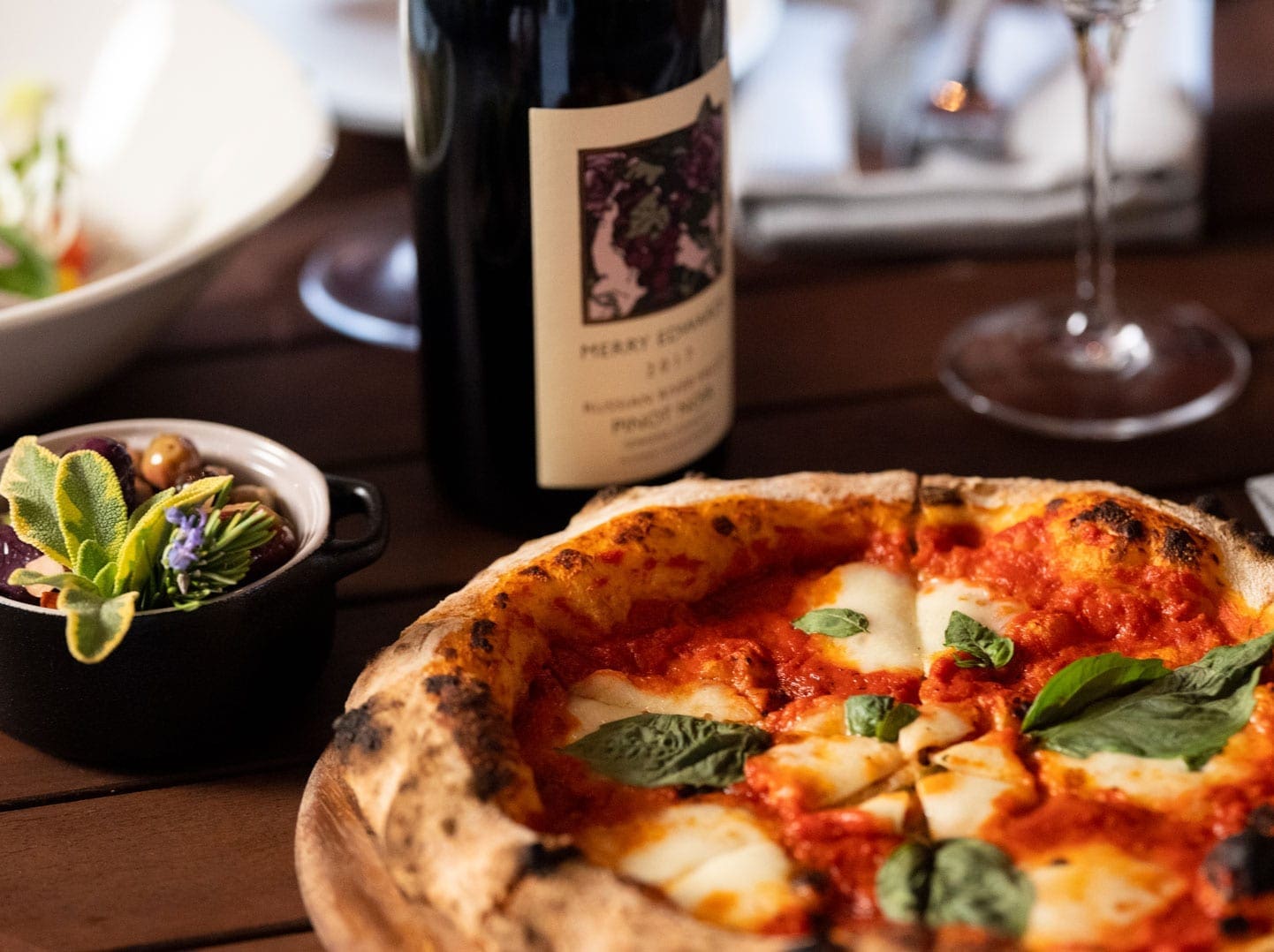 ENO Pizzeria + Grab & Go Market | Coronado Pizza Restaurant