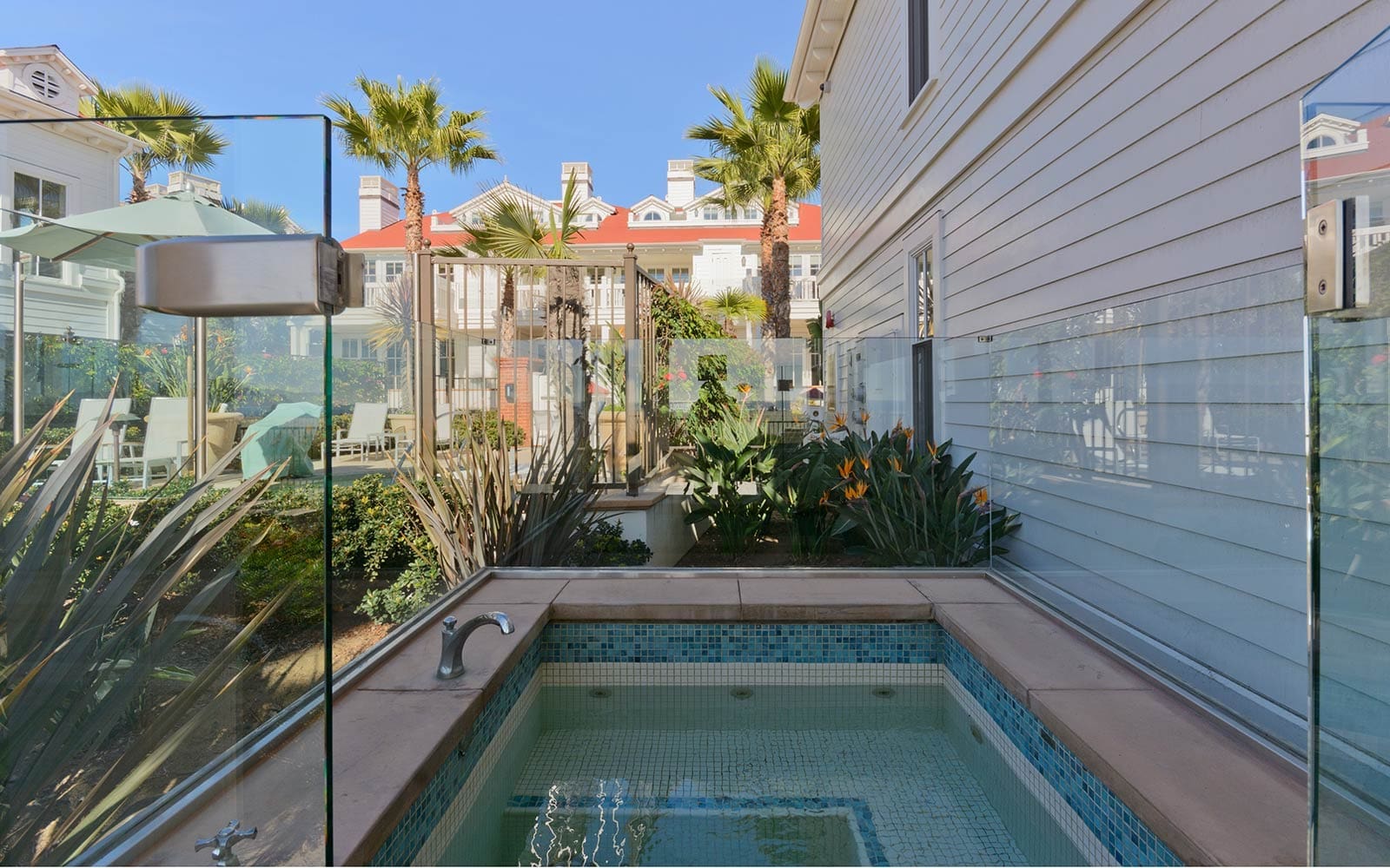 2 Bedroom Beachfront Cottage Sunset Suite - Hotel del Coronado