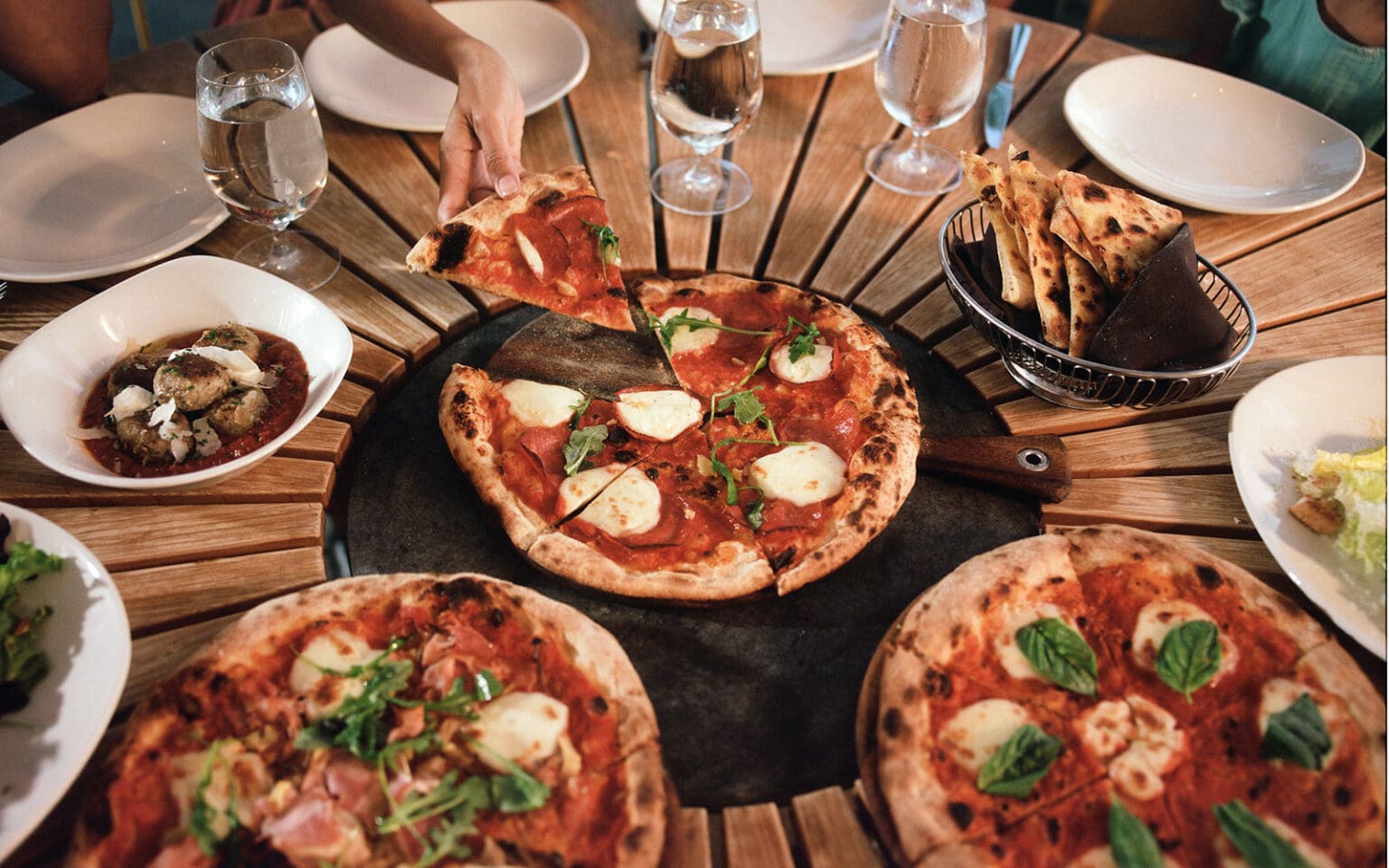 ENO Pizzeria + Grab & Go Market | Coronado Pizza Restaurant
