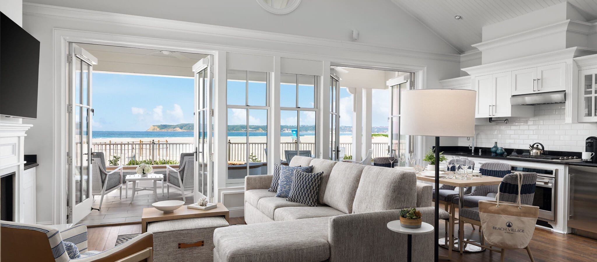 Beachfront Fireside Cottage - Hotel del Coronado